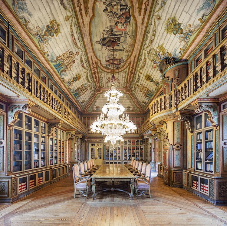 Le incredibili foto delle biblioteche più belle d'Europa | TPI