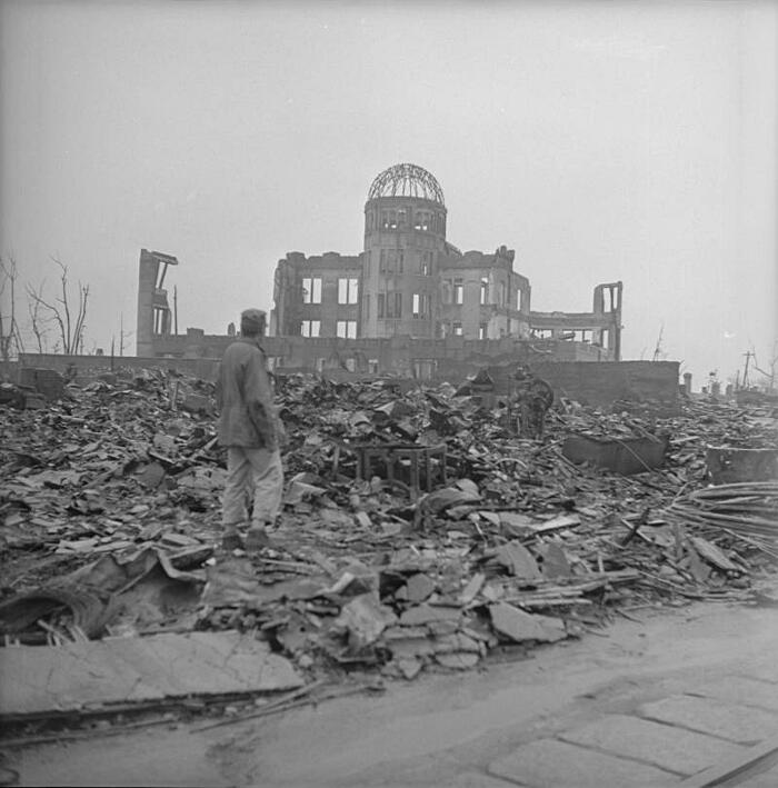 Le foto che mostrano gli effetti della bomba atomica su Hiroshima | TPI