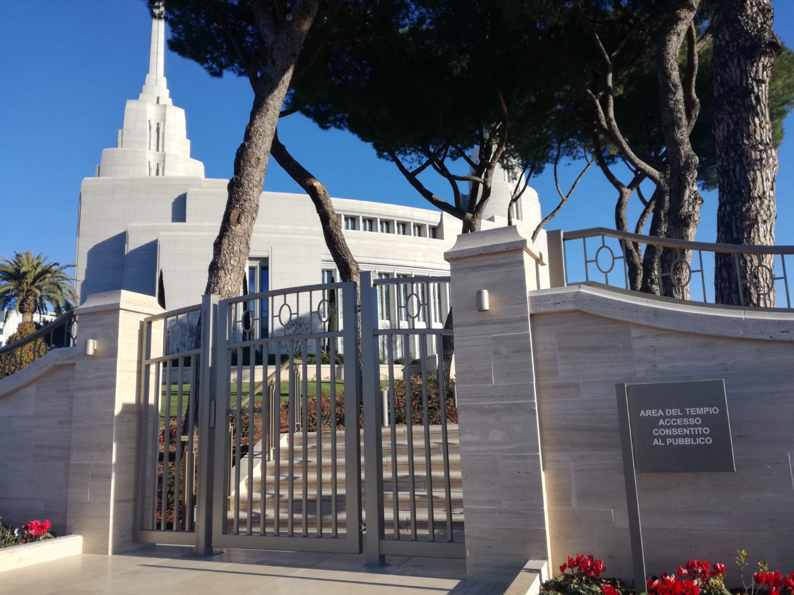 Mormoni Roma | Tempio mormone Roma Bufalotta | Visite | Indirizzo