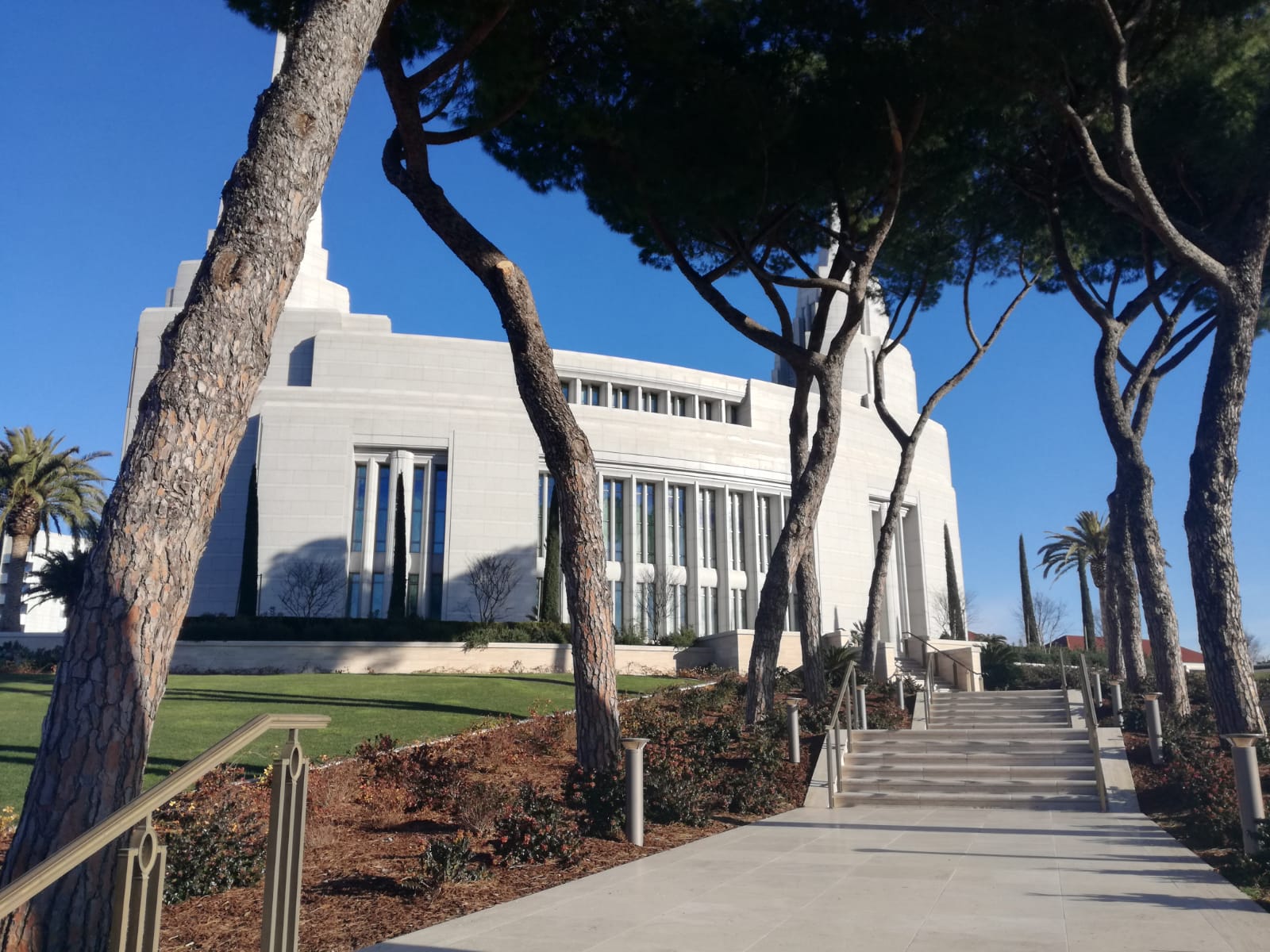 Mormoni Roma | Tempio mormone Roma Bufalotta | Visite | Indirizzo