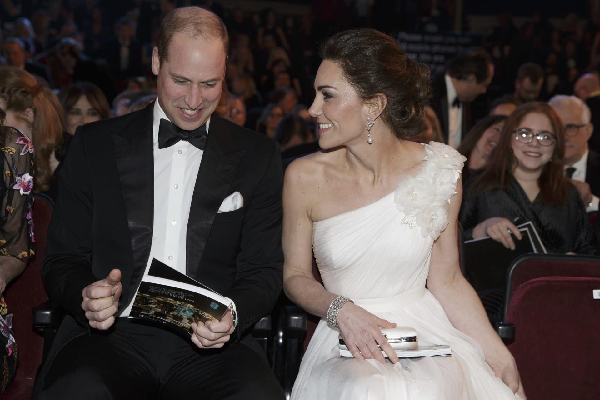Bafta, Kate Middleton è la più bella di tutte alla cerimonia di Londra