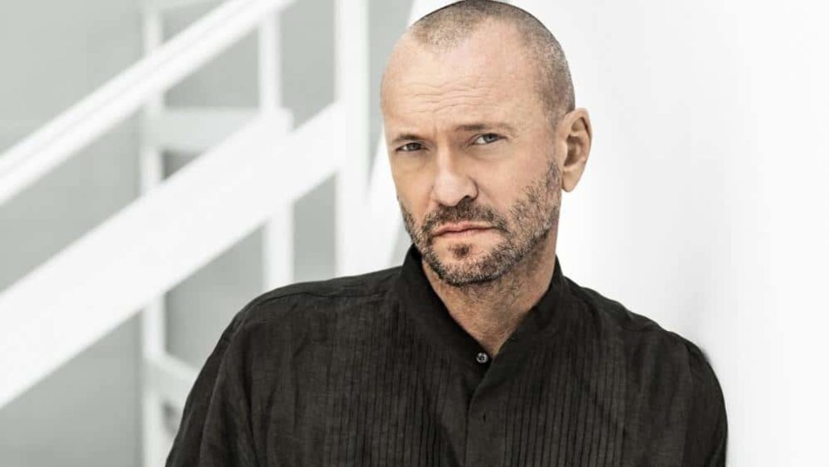 Antonacci celebra il matrimonio gay di due suoi amici: è polemica | VIDEO