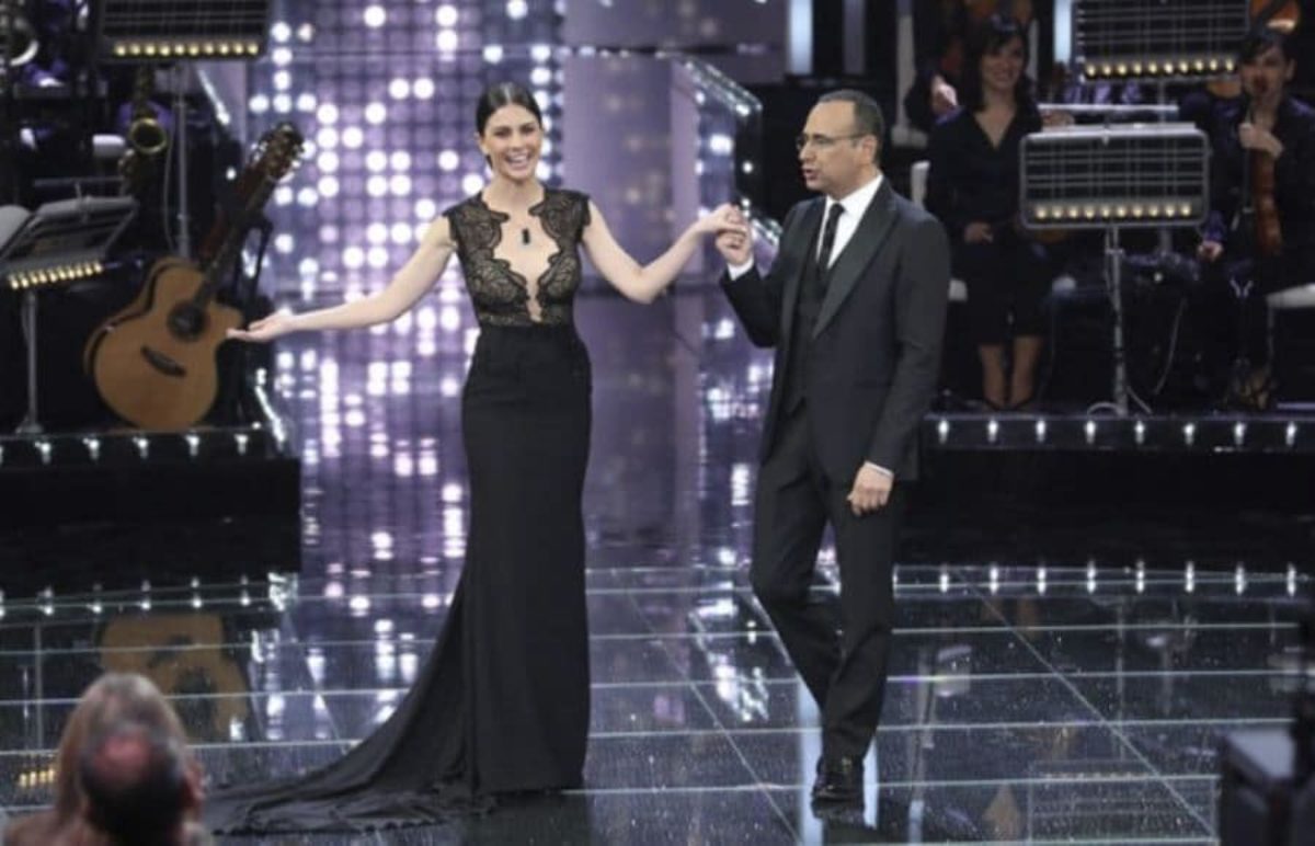 Stasera in tv La Corrida Rai 1 | Carlo Conti | 2019 | Dilettanti allo ...