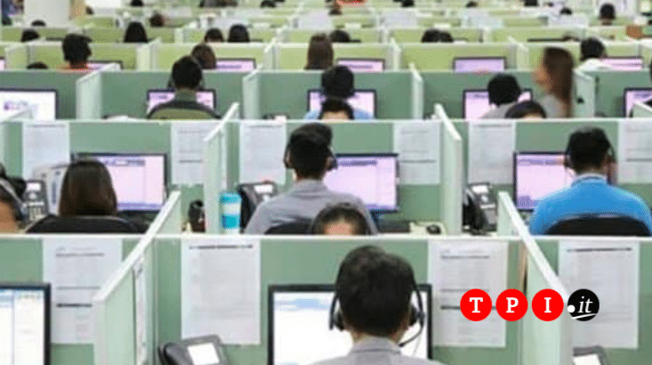 Compagnie telefoniche, rubati i dati a un milione di utenti: 20 arresti