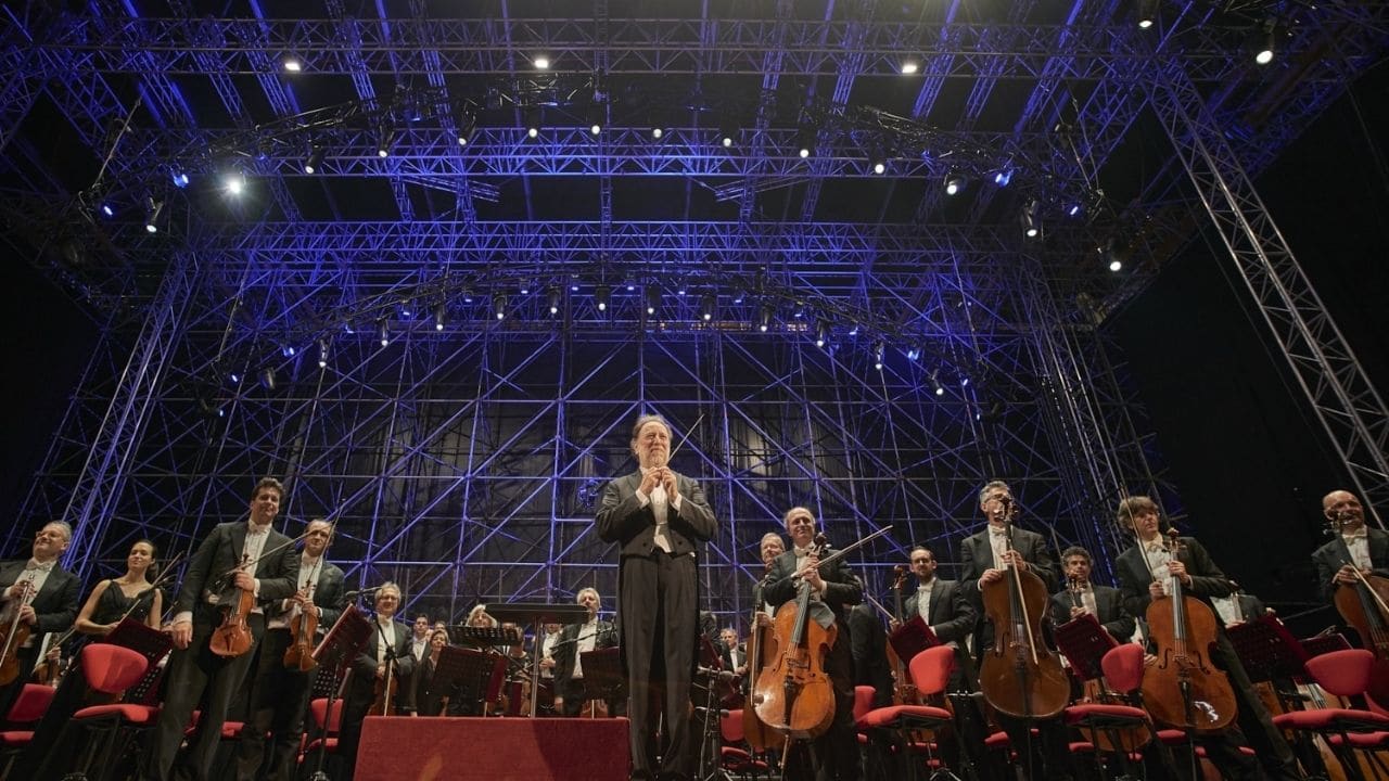 Milano, "Concerto per l'Italia": la Filarmonica della Scala in Piazza Duomo