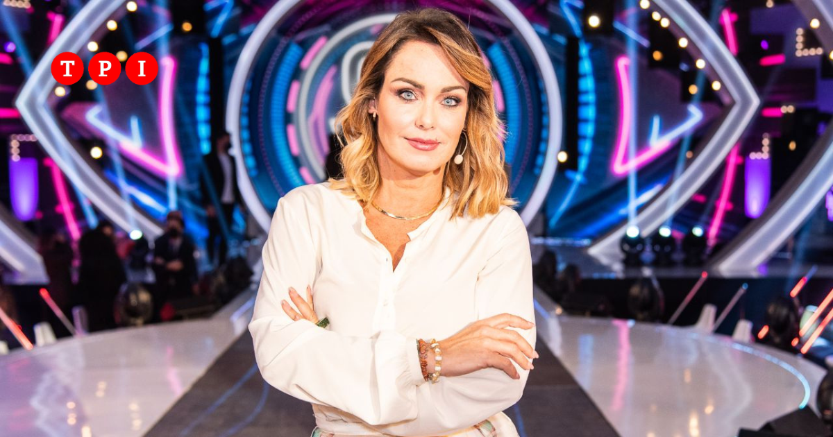 Sonia Bruganelli: "Ho sei conti, non posso ricordare tutti i codici"