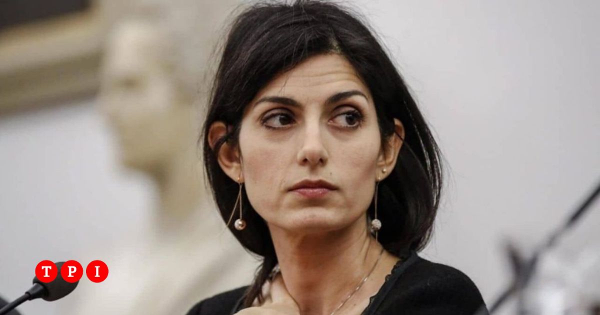 M5S, Virginia Raggi: "Io candidabile, il mio no è per le future alleanze"