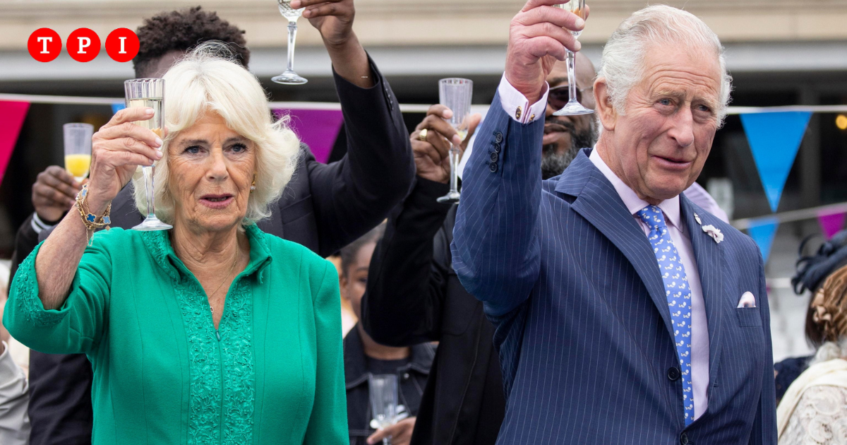 Camilla, da rivale di Diana a regina consorte: coronata al fianco di Carlo