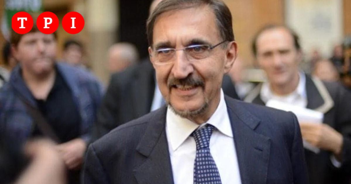 Scritta contro La Russa e stella a 5 punte su una sede di Fdi a Roma