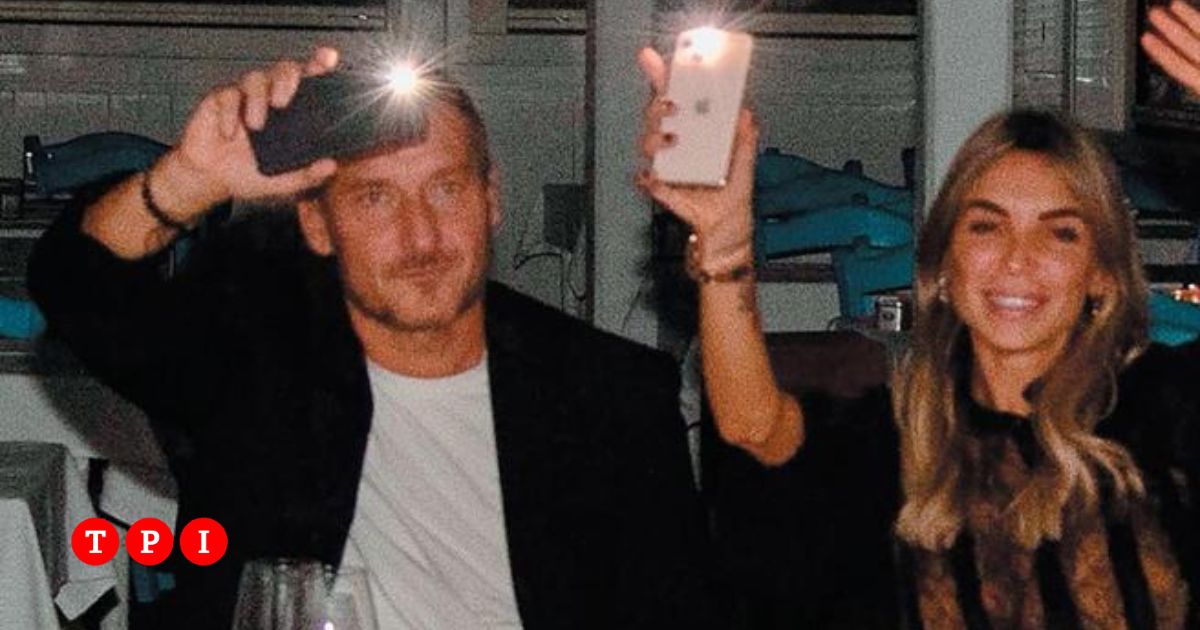 Totti e la nuova casa a Roma Nord: va a vivere con Noemi Bocchi? Totti e la nuova casa a Roma Nord: va a vivere con Noemi Bocchi?