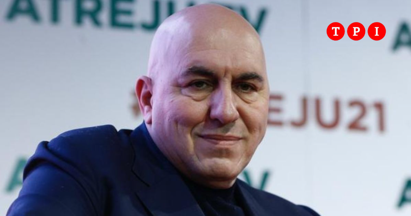 Crosetto annuncia querela contro chi lo accusa di conflitto d'interesse