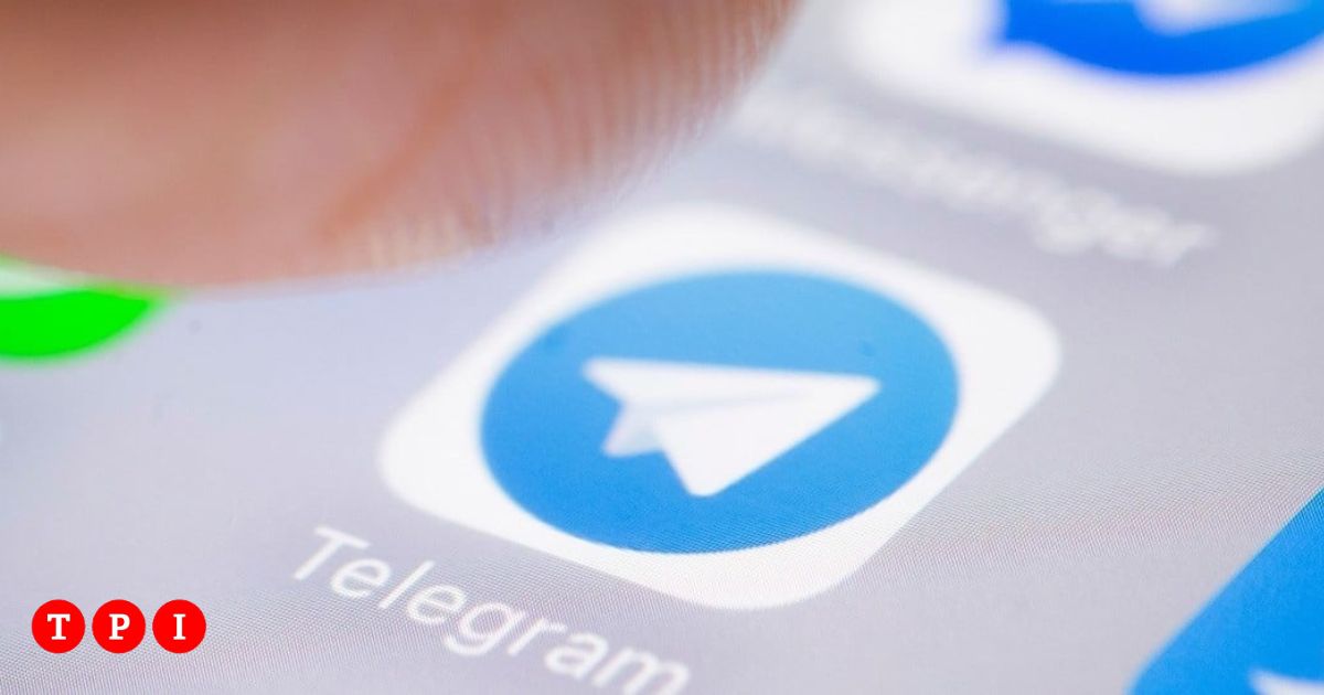 Genova, filonazismo e pedopornografia su Telegram: arrestati tre giovani