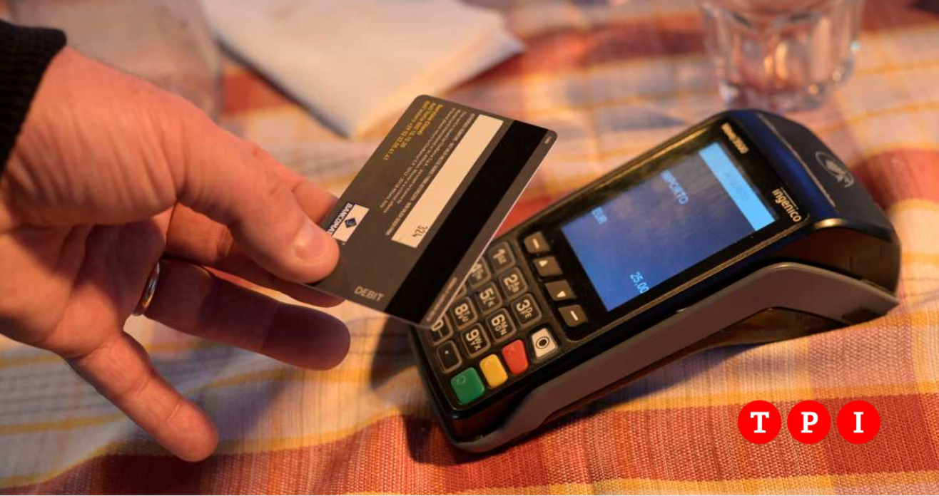 Manovra, esenzioni per il pos per pagamenti sotto i 30 euro