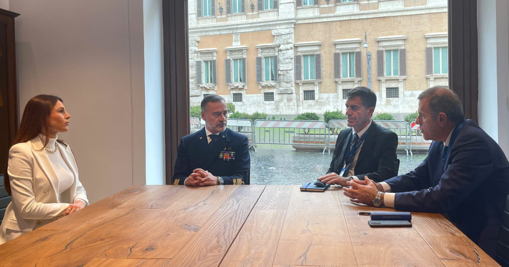 Cyber Security, la riunione tra DEAS e il Capo di Stato della Marina ...