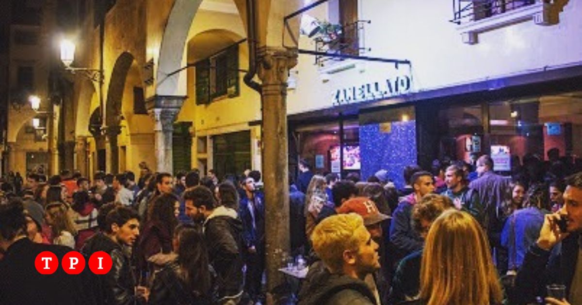 Padova, il bar è troppo rumoroso: i vicini lo comprano per farlo chiudere