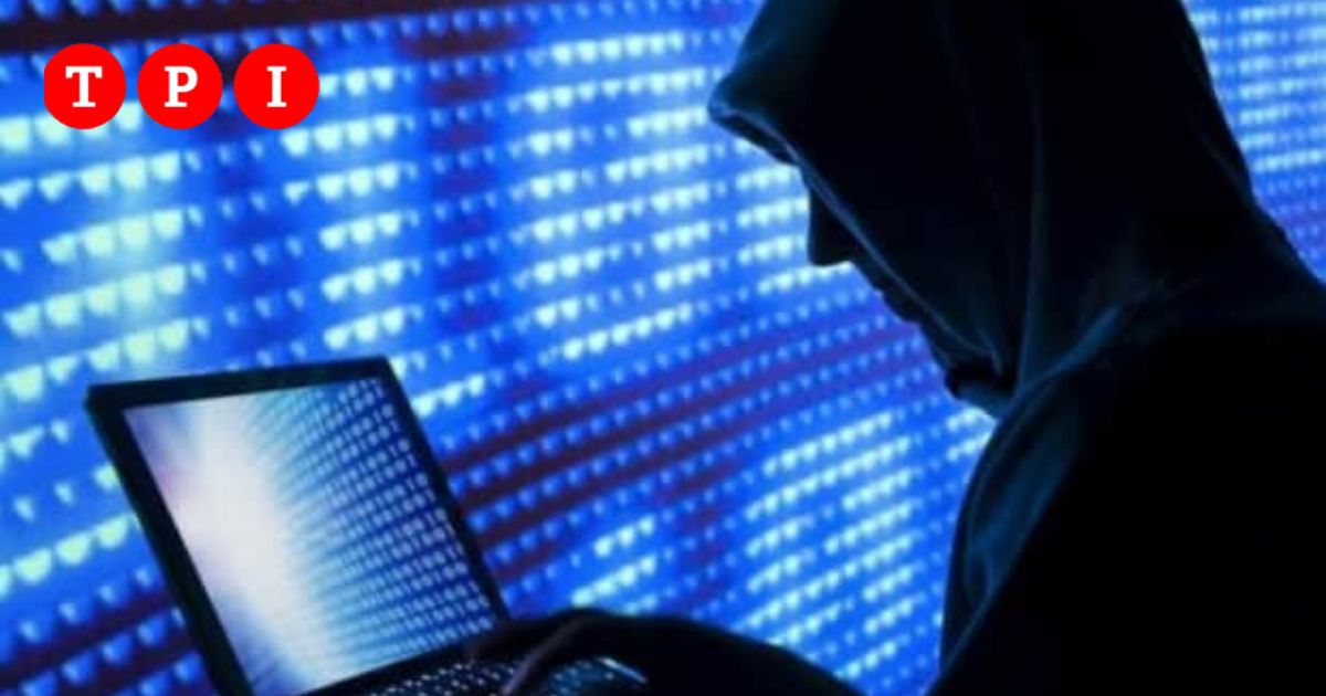 Massiccio attacco hacker in Italia e nel mondo. Migliaia i server bloccati