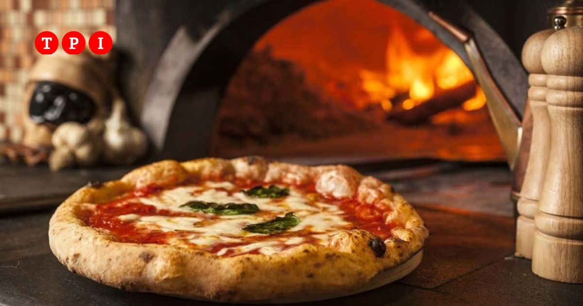 La replica di Alberto Grandi: "La pizza a Napoli era uno schifo"