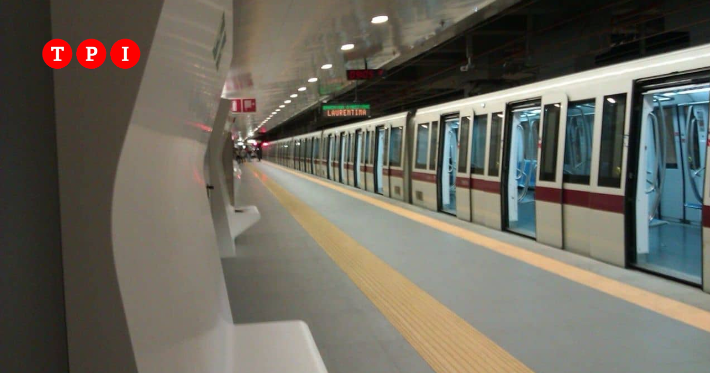 “Attenti agli zingari”, l’annuncio nella Metro A di Roma