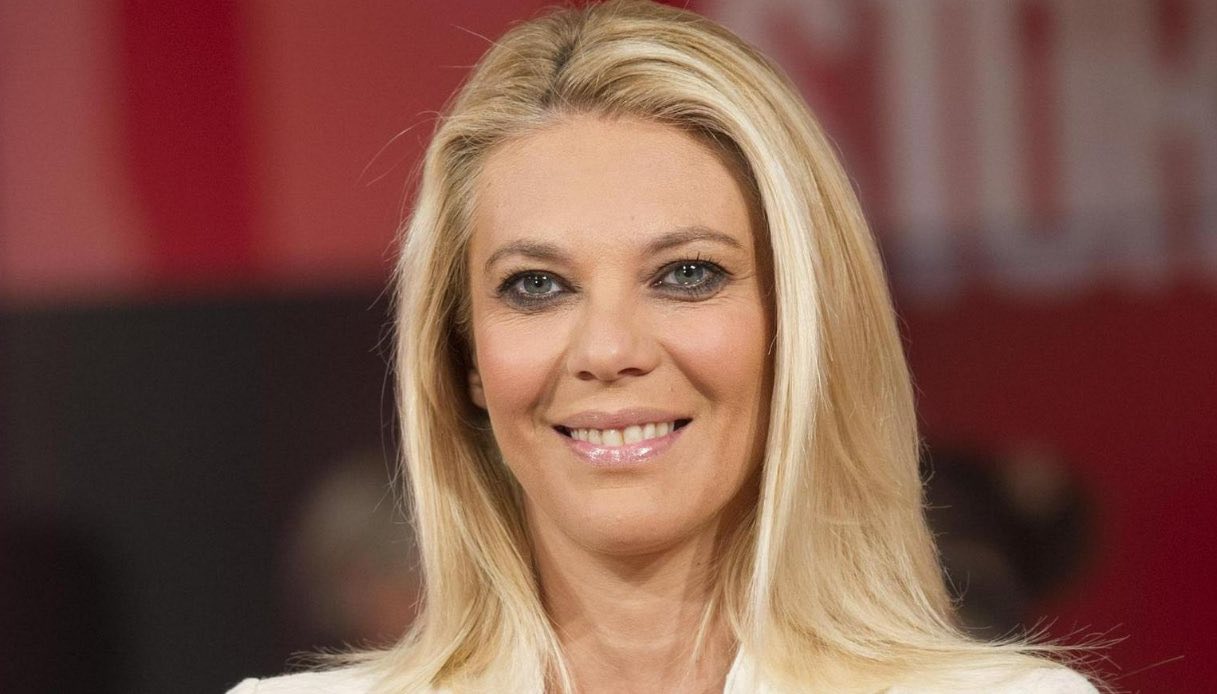 Chi è Eleonora Daniele, conduttrice Storie italiane a Domenica In: figlia