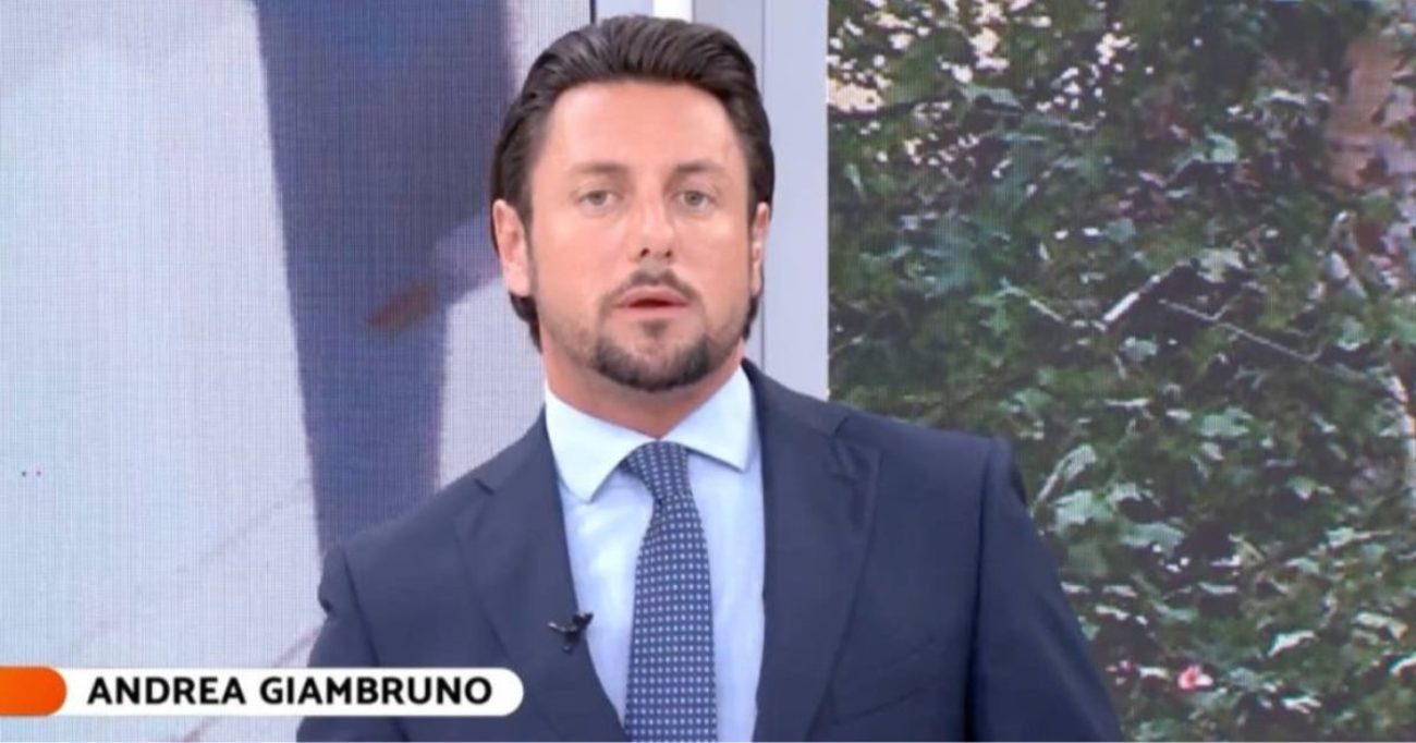 Prima apparizione di Giambruno: fotografato in un centro commerciale