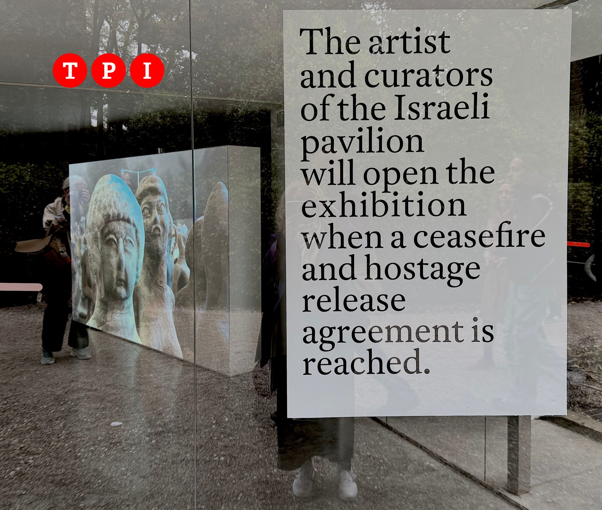 Stranieri ovunque: viaggio nella 60esima Biennale d'Arte di Venezia