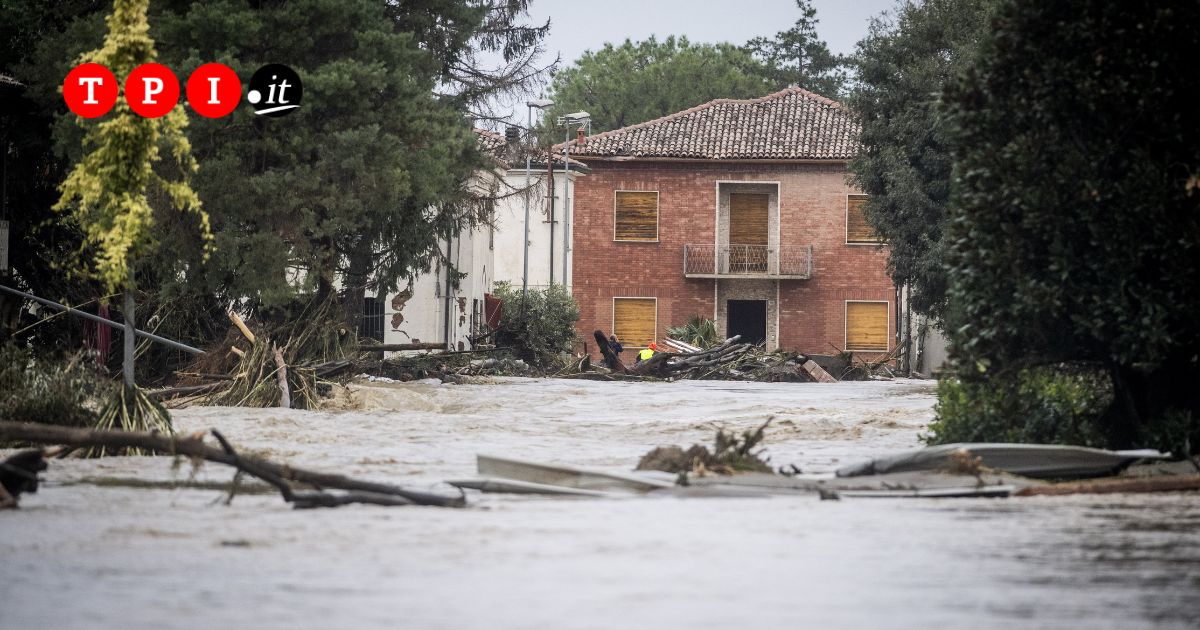 Alluvione in Emilia-Romagna: oltre mille sfollat e due dispersi