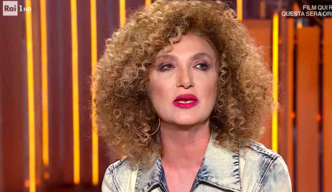 Sanremo 2025, gli abiti di Marcella Bella per il Festival: look e stilista